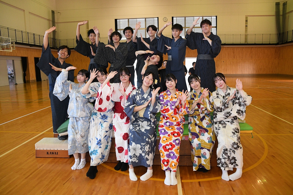 美作大学夏の風物詩「七夕浴衣登校」を開催！七夕イベントも多くの学生で賑わう！｜イベント｜美作大学