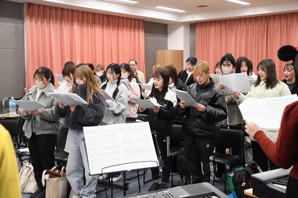 児童学科4年生によるオペレッタ＆合奏発表会を開催 集大成を披露｜学部・大学院｜美作大学